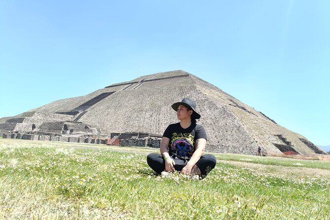 Teotihuacan with guide + Breakfast in LA CUEVA + Transportation from CDMX - What’s Included and What to Keep in Mind