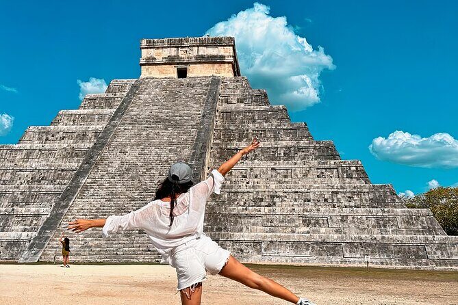 The Great Chichen Itza and Suytun & ikkil Cenotes guided tour - Transportation and Practical Details