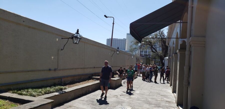 The Local's Guide to the French Quarter Tour - What We Loved About the Tour