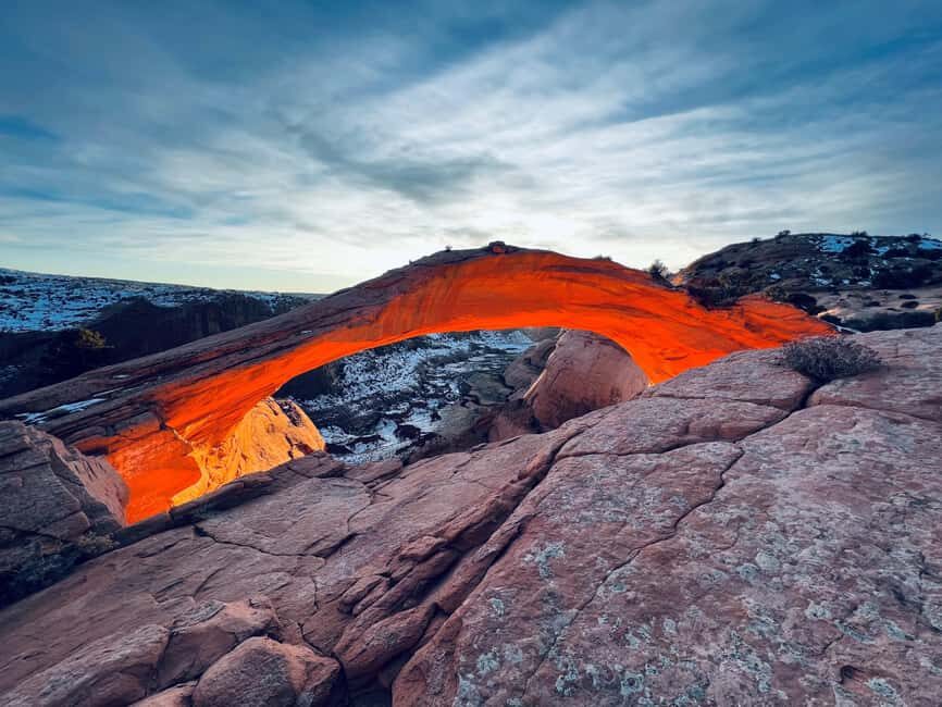 Tonalea: Guided Eggshell Arch Hike w/ Day or Sunset Options - Analyzing the Value