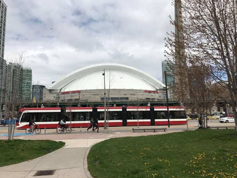 Toronto: City Walking Tour - Who Will Enjoy This Tour the Most?