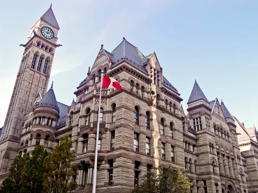 Toronto Couples Private Tour: Bustling Squares, Serene Parks - Practical Details and What They Mean for You