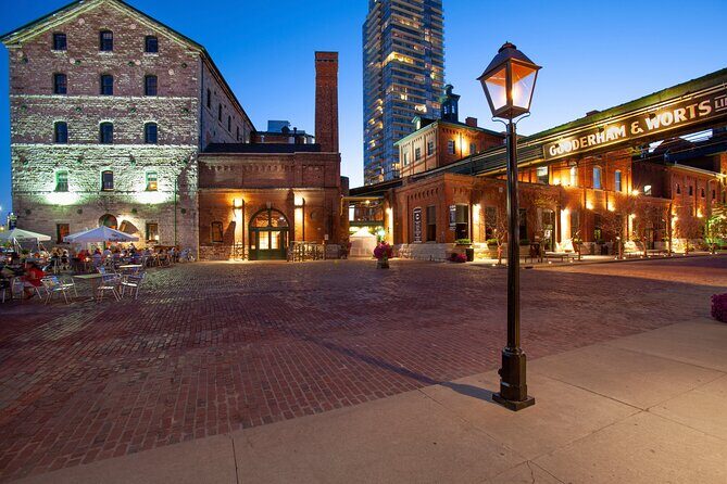 Toronto Murder Mystery Quest Outdoor Detective Escape Game - Who Will Love This Experience?