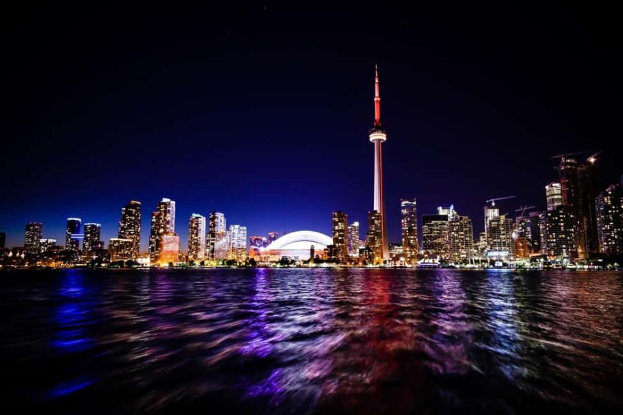 Toronto: True Tales of Toronto Harbour Audio Boat Tour - FAQ