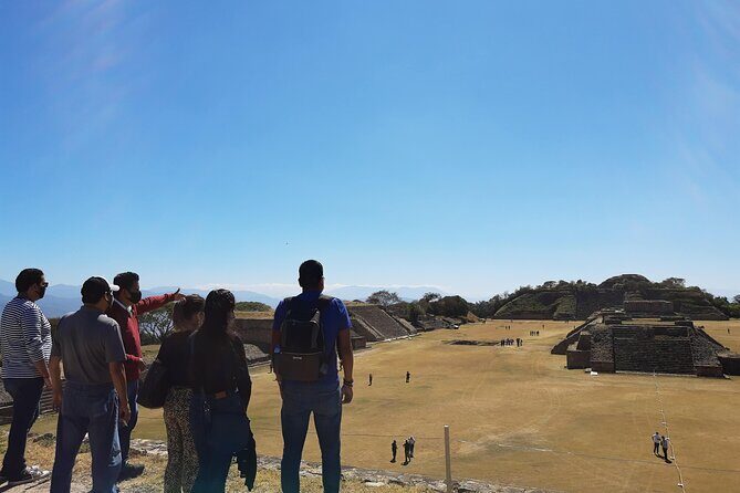 Tour Monte Albán "clasico" - Exploring Monte Albán: The Heart of the Experience