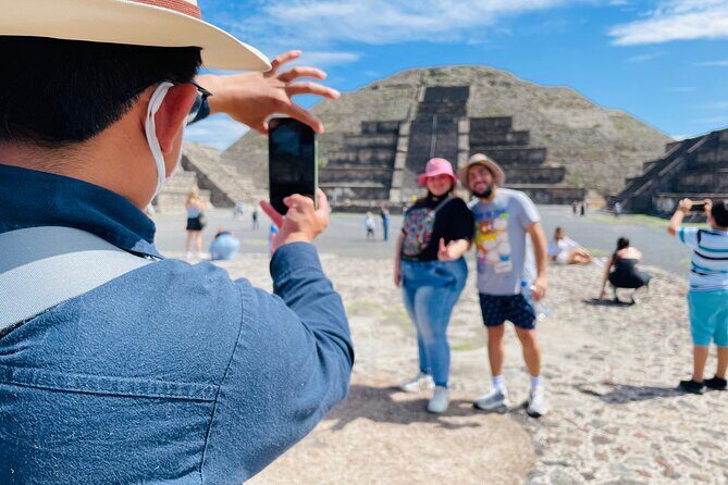 Tour Pyramids of Teotihuacan, Basilica and Tlatelolco from CDMX - What Does the Experience Feel Like?