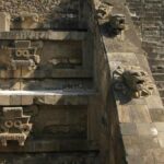 Tour to the Pyramids of Teotihuacán and Basilica of Guadalupe - Authentic Experiences and Common Complaints