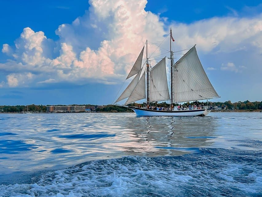 Traverse City: Fall Evening Sail on Tall Ship Manitou - Who Should Consider This Experience?