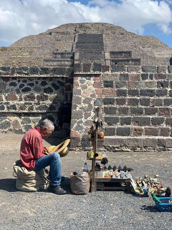 Trip through Teotihuacan, Basilica and Mezcal tasting. - Journey into Ancient Mexico at Teotihuacan
