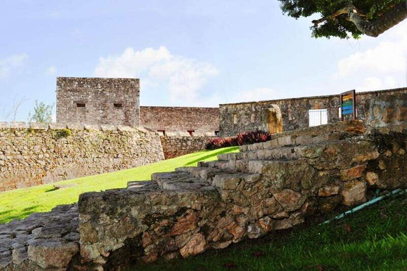 Tulum: Bacalar Lagoon and Cenote Adventure Day Trip - Weighing the Value