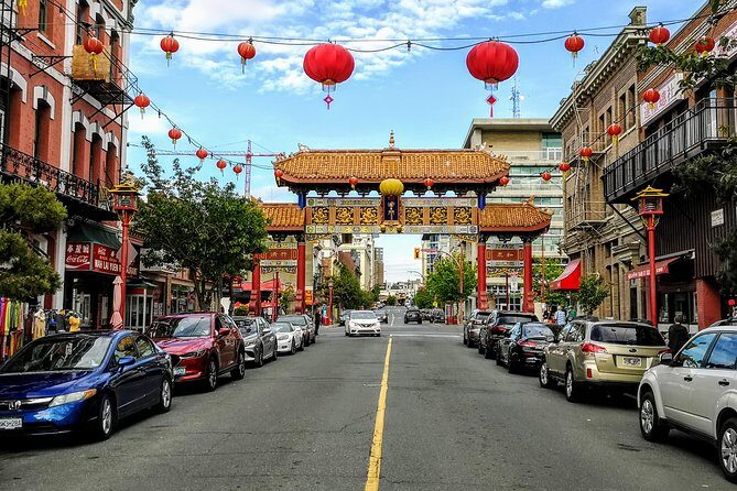 Two-Hour Luxury City Tour of Victoria - The logistics and experience