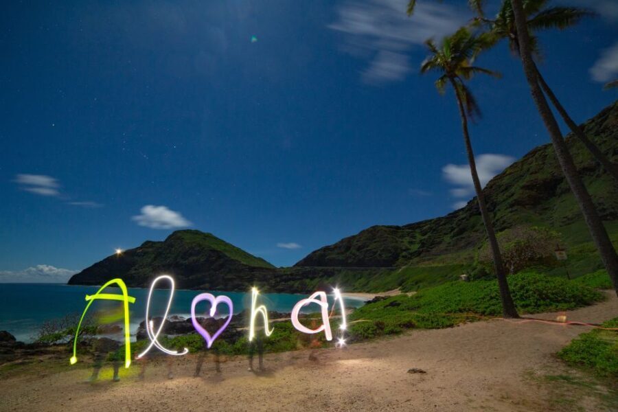 Unique Honolulu Sunset and Light Painting Tour - The Light Painting Experience