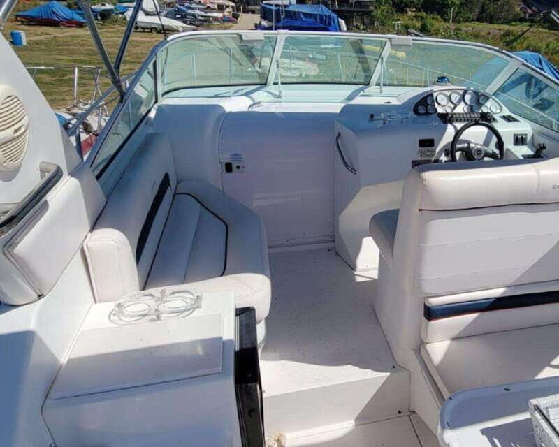Valle de Bravo: 33 feet VIP Yacht Rental Experience - What to Expect on Your Yacht Day