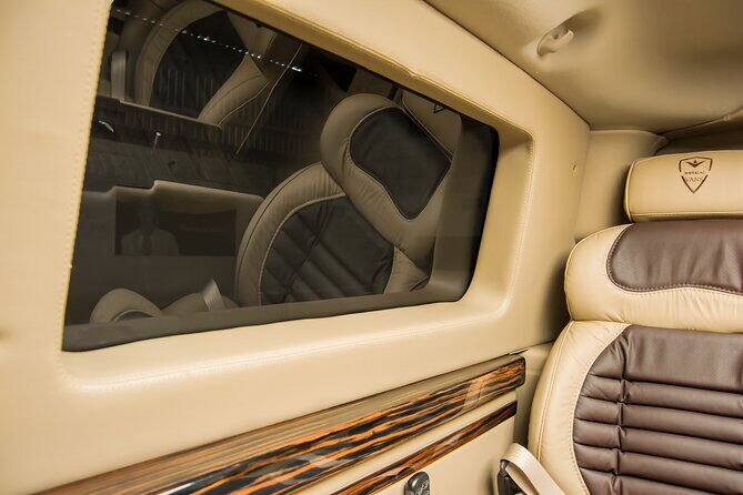 Van Private Ultra Luxury with Driver EN San Miguel DE Allende - The Service