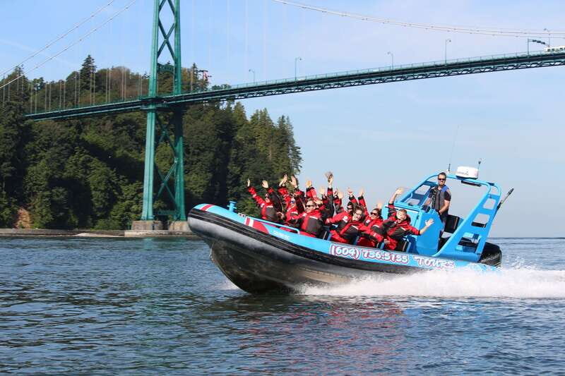 Vancouver: Bowen Island Boat Cruise with Dinner - The Bowen Island Experience: From Water to Land and Back
