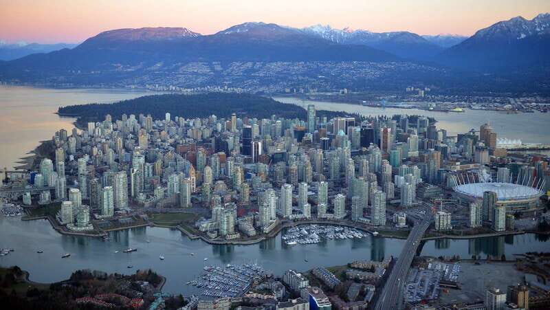 Vancouver: Private Walking Tour with a Local - The Itinerary: What Can You Expect?