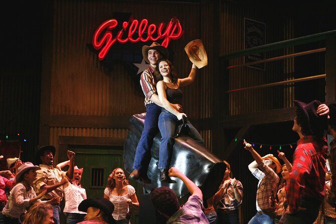 Vegas Country Bar Crawl: Party Bus & Drinks Included - Practical considerations