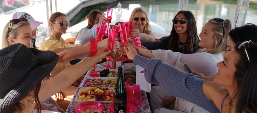 Venice Beach & Malibu View Boat Cruiser- Music Wine Sealions - The Balance of Value and Experience