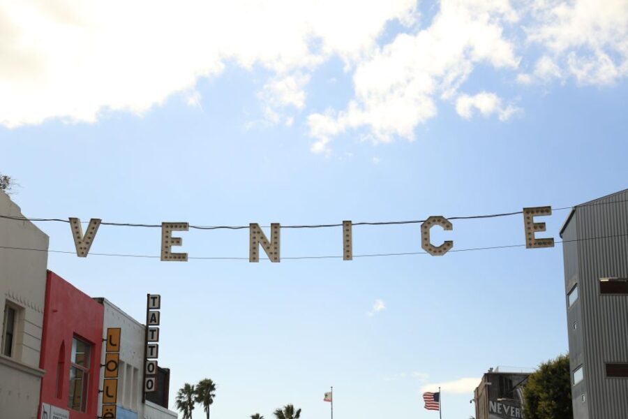 Venice California: Half Day Tour in Open Air Bus - Who Will Love This Tour?