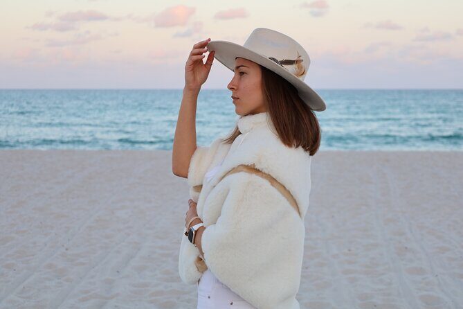 Vibrant Photoshoot with Miami Signature Backdrops - Analyzing the Value