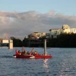 Victoria: Private Hot Tub Boat Rental - The Meeting Point and Logistics