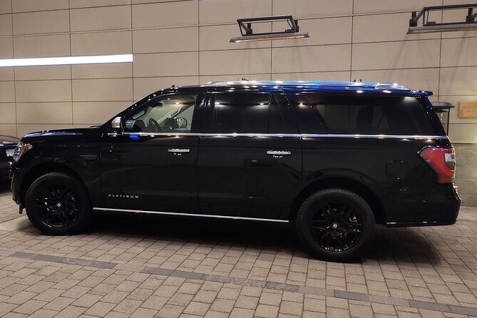 'VIP Private SUV Transfer Whistler BC to Vancouver Intl. Airport - The Vehicle and Comfort Level