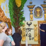 West Palm Beach: 45-Minute Candy Evolution Tour with Guide - The Experience in Practice