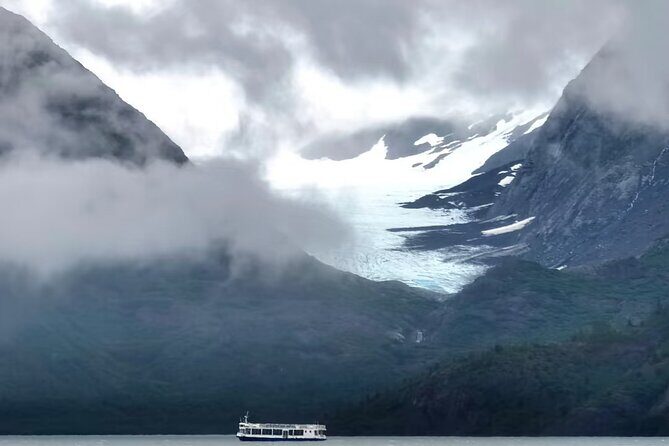 Whittier Cruise Shuttle Tour with Multiple Stops - What the Reviews Say