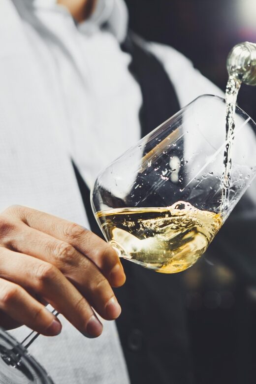 Woodinville Wine Country: Downtown Wine Tasting Pass - What’s Included and Not Included