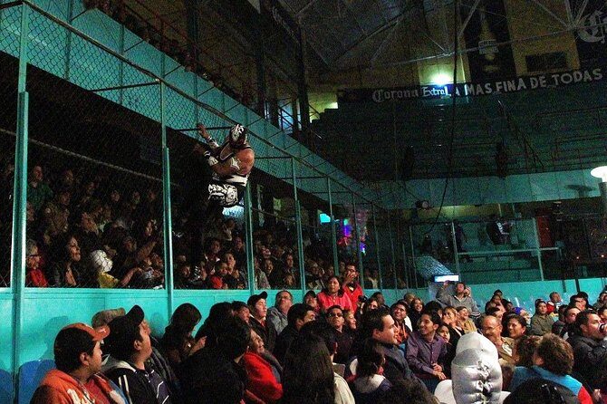 Wrestling in Puebla (Monday only) - Authentic Experiences That Bring Puebla to Life