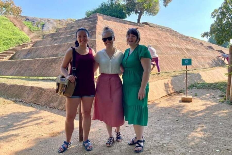 Zihuatanejo: Xihuacan Archaeological Tour with Museum Visit - The Museum: A Miniature Treasure Trove
