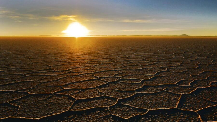 2-Days private roundtrip from Chile to Uyuni Salt Flats - The Itinerary: What to Expect on this 2-Day Journey