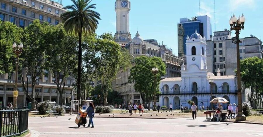 5hs Small Group City Tour of Buenos Aires with Street Food - What’s Included and What’s Not