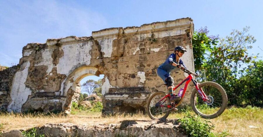 Antigua Guatemala: Half-Day Mountain Bike Tour with Guide - The Itinerary in Detail