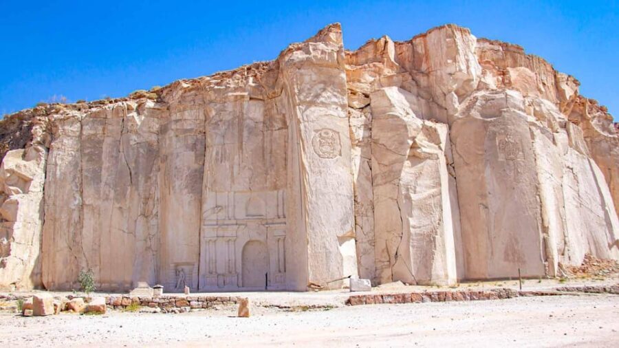 Arequipa:Tour of the Sillar Route and Yura Hot Springs - Visiting the Añashuayco Quarries