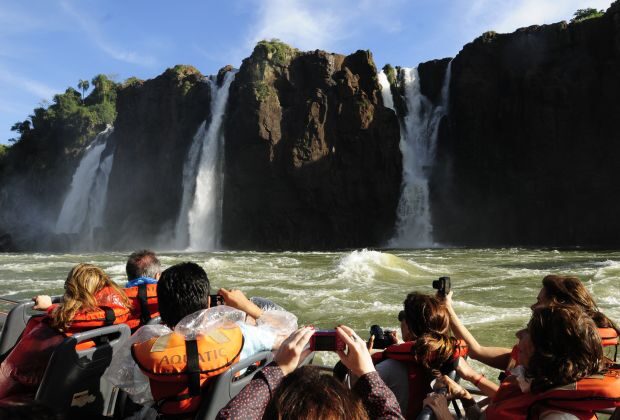 Argentina: Full-Day Iguazu Falls and Great Adventure Tour - Final Thoughts: Who Should Consider This Tour?