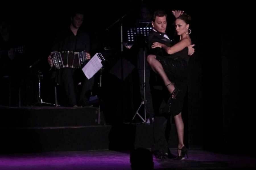 BA: Tango Show and Optional Dinner at Esquina Homero Manzi - Analyzing the Value: Is It Worth It?