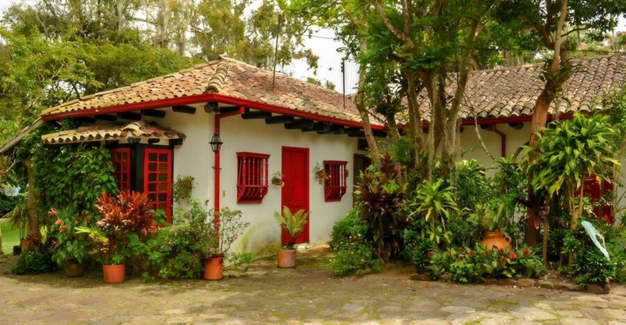 Bogotá: Guided Coffee Tour with Lunch, and Pickup & Drop-Off - What’s Included and Why It Matters