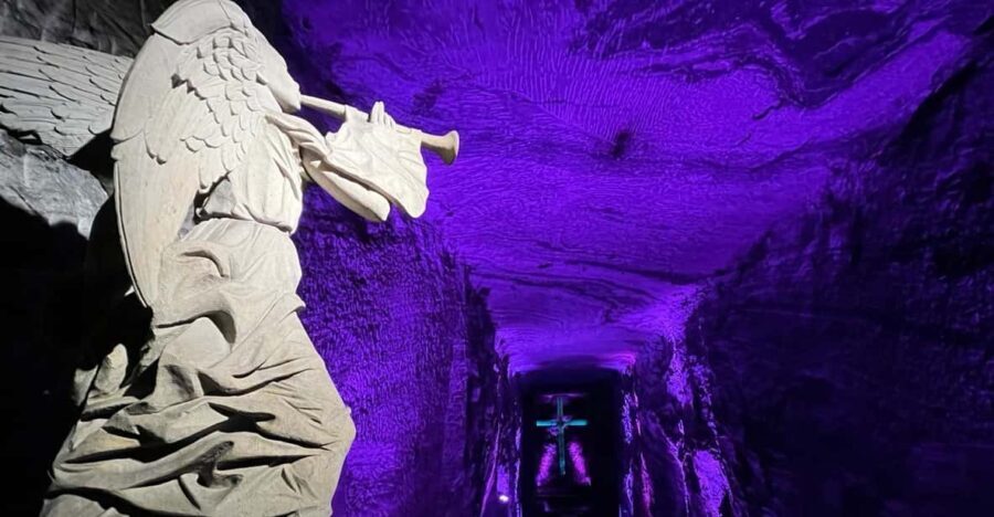 Bogotá: Tour to Guatavita and Salt Cathedral in one day - A Deep Dive into the Tour Experience