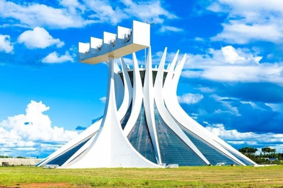 Brasilia : Private Custom Tour with a Local Guide - Discovering Brasilia on a Private Guided Walk