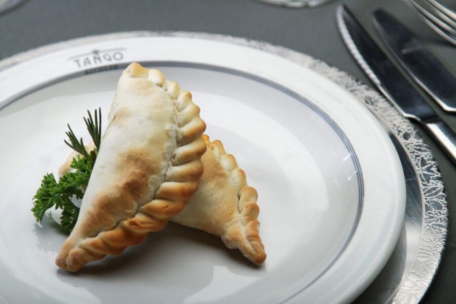 Buenos Aires: Tango Porteño Show Ticket with Dinner Option - Authenticity & Reviews