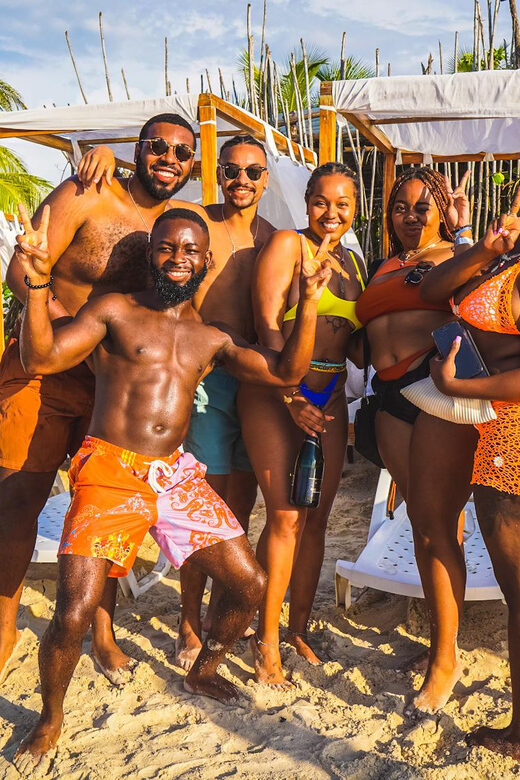 Cartagena: Day Trip Aviary and enjoy Playa Blanca by bus - Authentic Experiences and Insights