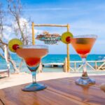 Cartagena: Encantada in Rosario Islands Boat Trip - Detailed Breakdown of the Itinerary