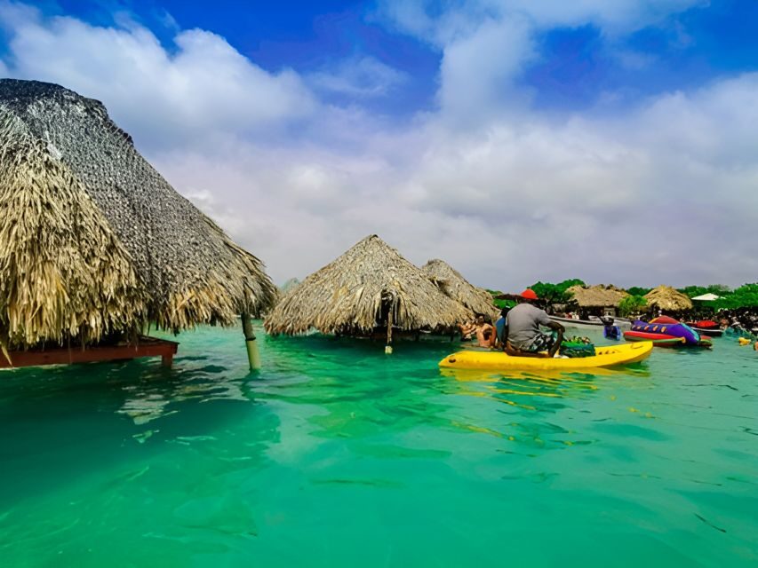 Cartagena: Party Boat to Cholon Beach with 2 Drinks & Lunch - What Makes This Tour Stand Out?