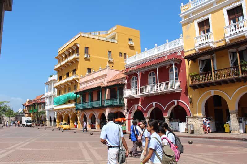 Cartagena: Private Walking Tour in the Old City & Getsemani - Who This Tour Is Perfect For
