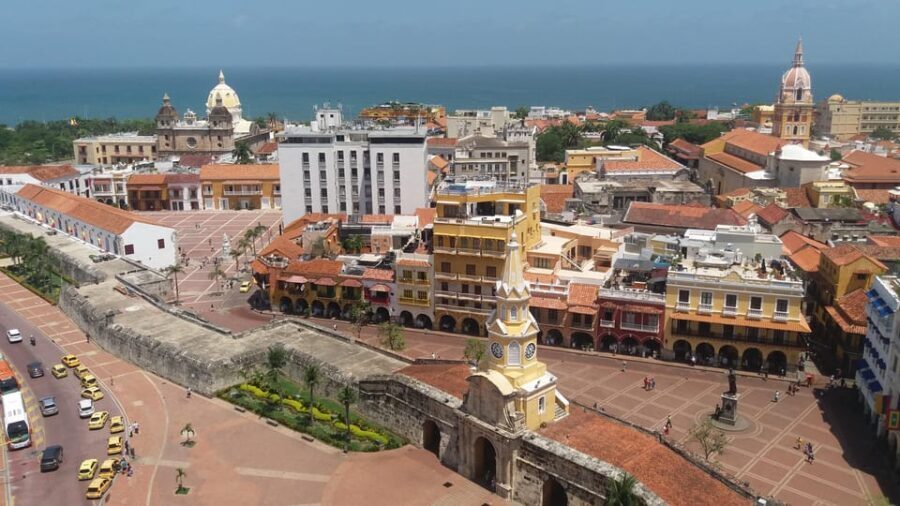 Cartagena: Private Walking Tour with German or Italian Guide - Why This Tour Is a Great Choice