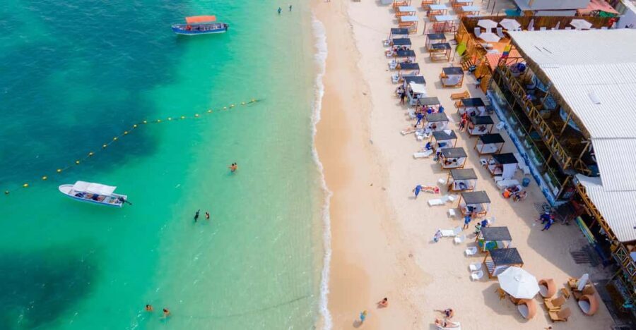 Cartagena:Full day in a cabin in Barú+lunch+welcome cocktail - What’s Included and What’s Not