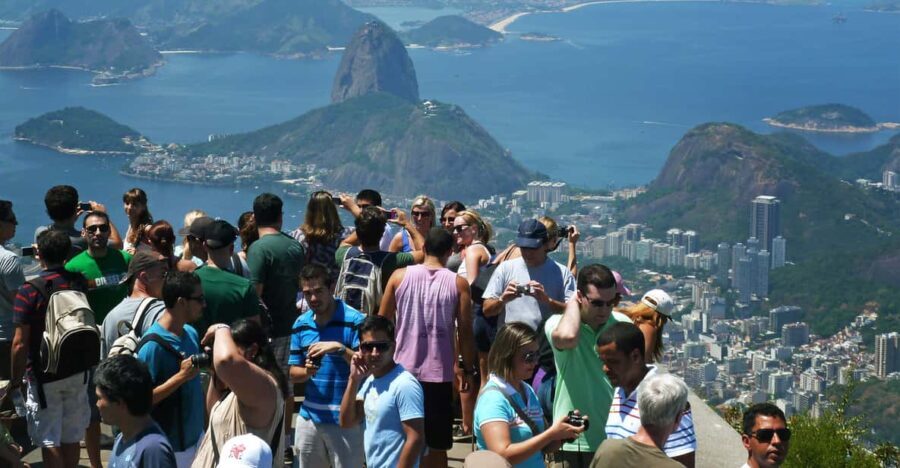 Christ the Redeemer through Lage Park 6-Hour Hiking Tour - Authentic Experiences and Practical Tips