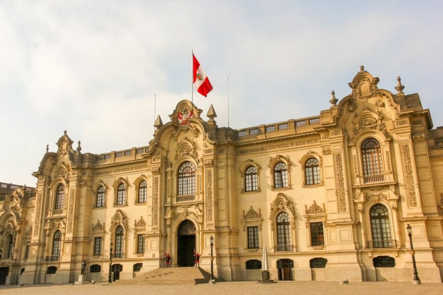 City Tour With Demonstration & Tasting of Pisco Sour - The Value of This Tour