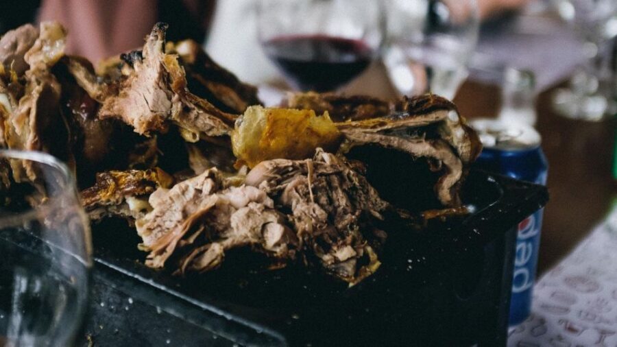 Crossing the Andes: Fagnano and Escondido lakes with lamb - What Makes This Tour Stand Out?